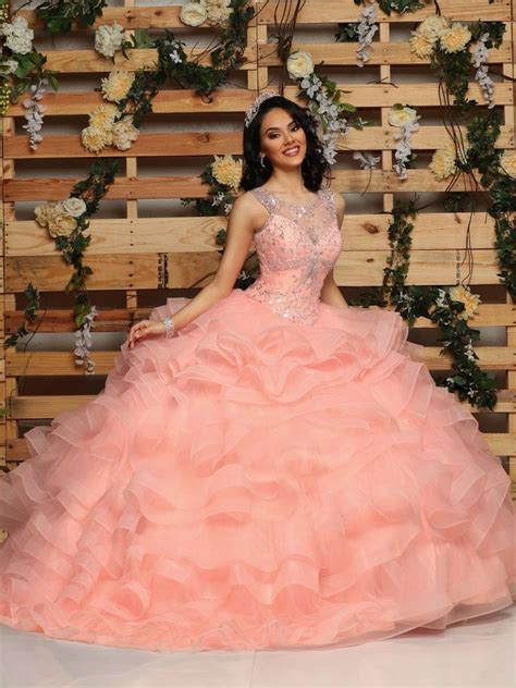 5trending Coral Quinceañera Dresses 2
