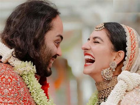 अनंत अंबानीनं लग्नात घातली शाहजहांची Original कलगी किंमत ऐकून
