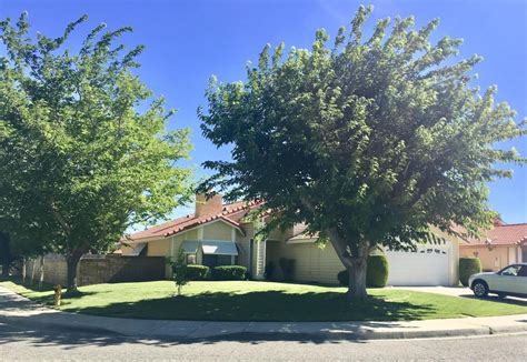 1553 E Norberry St Lancaster Ca 93535 Redfin