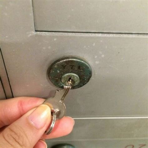 Offer 15 To Remove Broken Key Inside Mailbox Lock TV Home Appliances Other Home Appliances