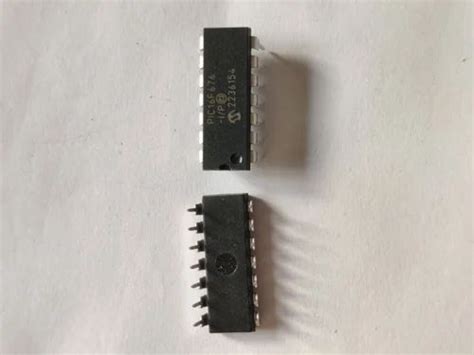 Microchip Pic F I P Dip At Piece In Mumbai ID