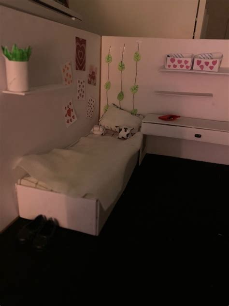 комната для куклы | Case di cartone, Tutorial artistico, Idee