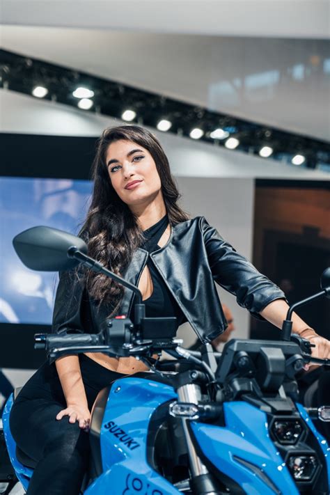Eicma Girls 2022