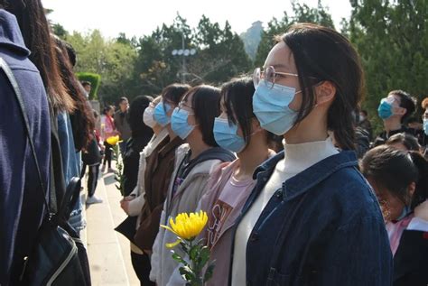 缅怀革命先烈坚定理想信念护理与康复学院本研党支部联合学生会清明爱国主题教育活动 山东大学研究生之家