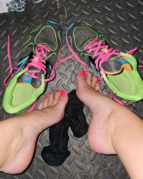 Post Workout Feet Whos Gonna Lick Them Clean 😋 R Sweatyfeets