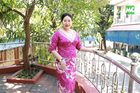 သမီးဆိုး ဇာတ်ကားနဲ့ အောင်မြင်မှုတွေ ရနေတဲ့ အန်တီဝါ