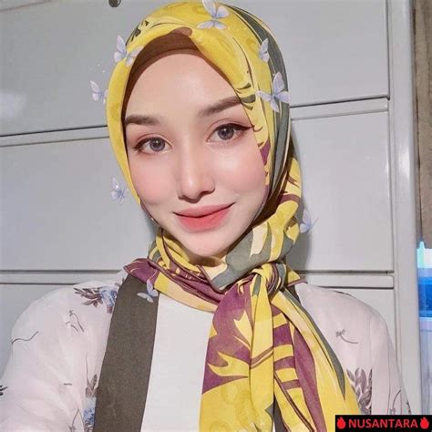 Mummy Efa Vienda Beautiful Girls Body Beautiful Hijab Hijabi Girl