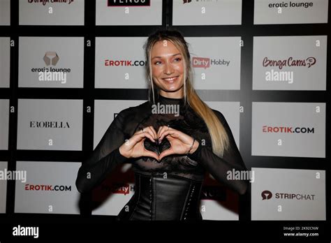 Fionafuchs Best Photos On