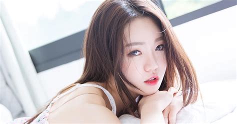 Lautbiru Koleksi Foto Sexy Eunsol Korea Dance Grup Bambino