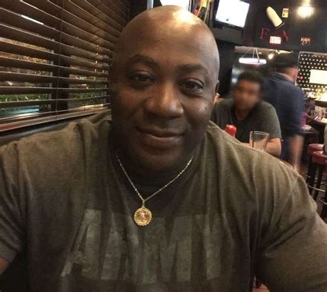 Man Steals His Girlfriends Engagement Ring And Uses It To Propose To