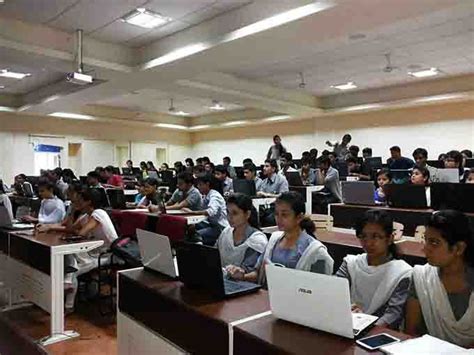 Indore Institute Of Science And Technology Iist Indore Admissions 2024 Ranking Placement