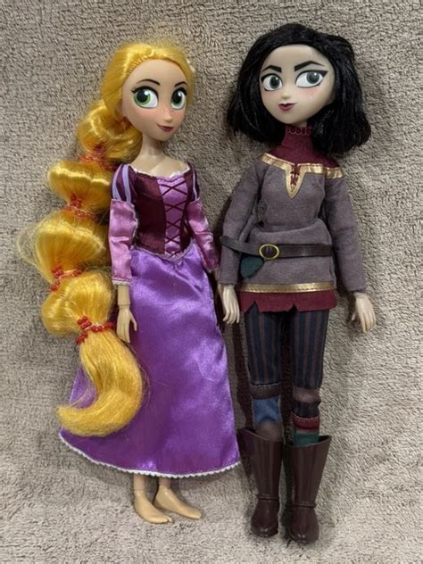 Disney Store Rapunzel Tangled Series Rapunzel And Cassandra Doll £9500