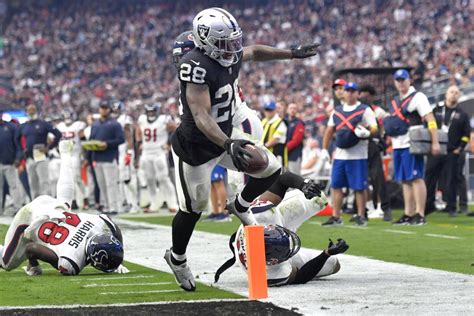 Whos Been The Raiders Offensive Mvp Fans Say Josh Jacobs