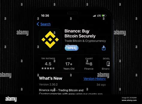 Binance App In The Apple App Store Seen On An IPhone Screen Stock Photo Alamy
