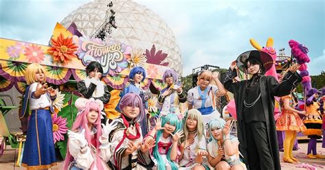 서울랜드 애니페스타 케데헌 사자보이즈 검은 갓·도포에 세일러문 까지