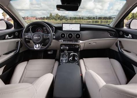 1 Interior Kia Stinger 2024