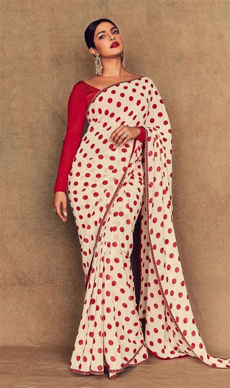 5 Vintage Style Saree To Make Part Of Your Wardrobe