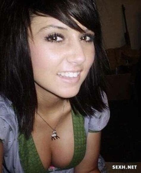 Foto De Подружки вызывают вожделение большими сиськами