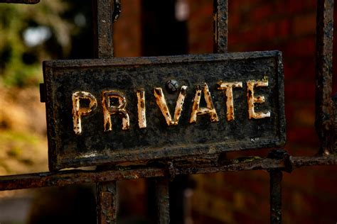 kotlin data classのprivateコンストラクタとcopyメソッド by kenji abe medium