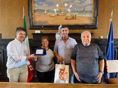 Cattolica Turismo Anna E Valter Abbati Da 25 Anni A Cattolica La