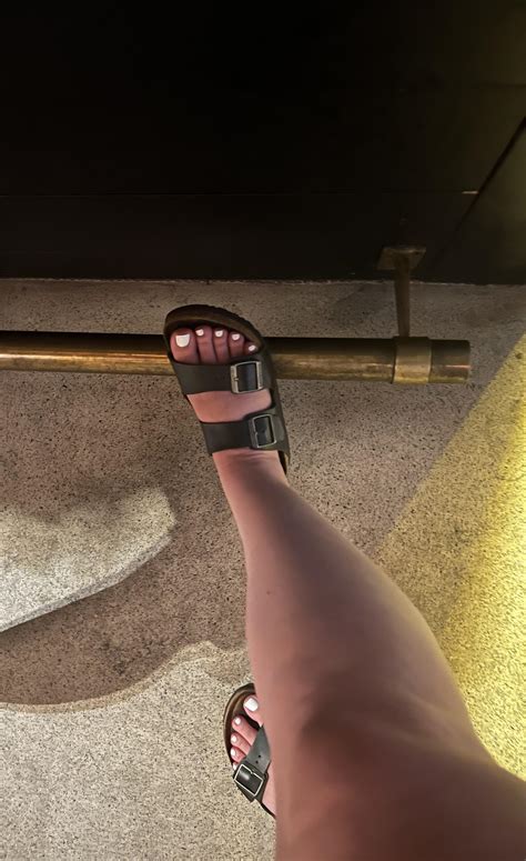 Toes R Verifiedfeet