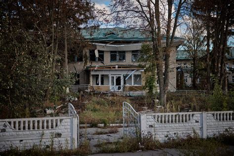 Володимир Зеленський показав фото з деокупованого Лиману Україна інфо