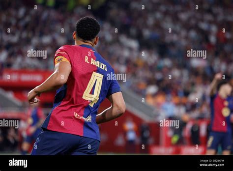 Seville Spain April 26 2025 Ronald Araujo During Copa Del Rey