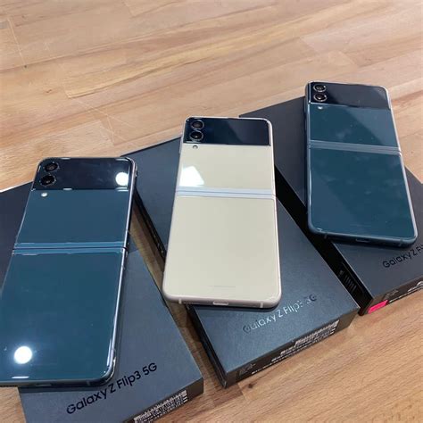 Samsung Z Flip 3 Legacy Multilink Network Solution