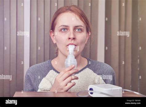 Young Woman Have Asthma She Is Need Inhaled Medicines To Control The