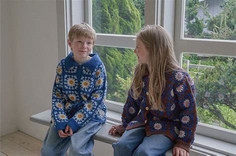 디테일로 완성된 따뜻함 감도 깊은 취향 셀렉트샵 29cm