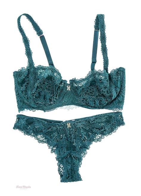 Emma Magnolia Teal Lace Savage X Extra Juicy Bra And Panty Set Fans Utopia
