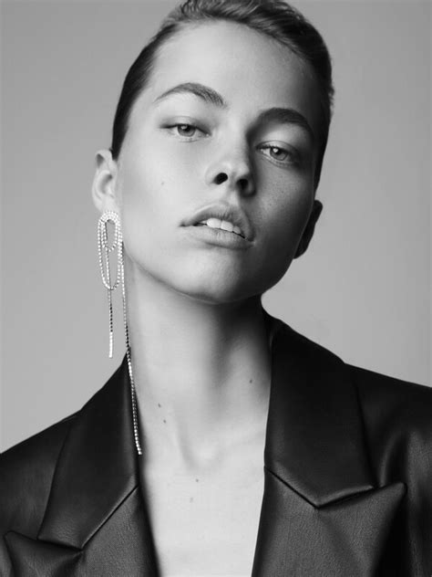 Photo Of Fashion Model Caroline Kelley Id 712486 Models The Fmd