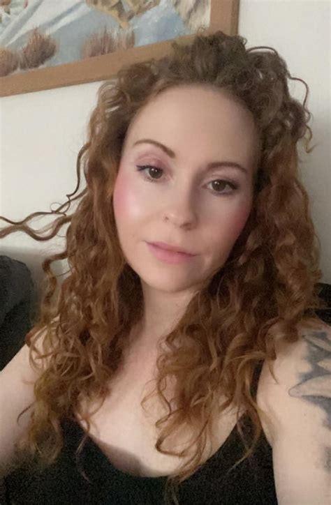 Good Morning R Redheadbeauties