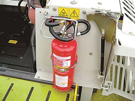 Поддръжката на техниката пази полето от възникване на пожари Български Фермер