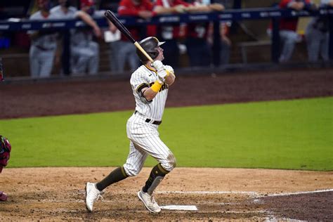 Ex Michigan Standout Jake Cronenworth Homers As Padres Advance To Nlds