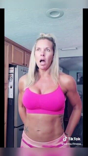 Muscle Mother Belch Comp