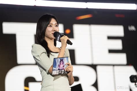 [포토] 윤수빈 아나 쇼메이커 선수 인터뷰입니다