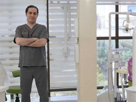 درباره ما دکتر فروغی