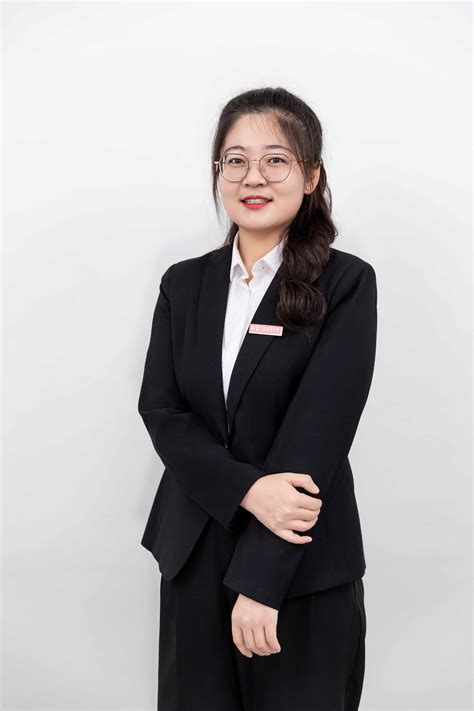 陈晶晶 西安汽车职业大学 文理学院