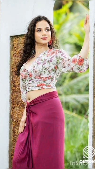 ලස්සනට හැඩට ලුන්ගි අඳින්න ආස අයට අලුත්ම ලුන්ගි විලාසිතා 💜️ Youtube