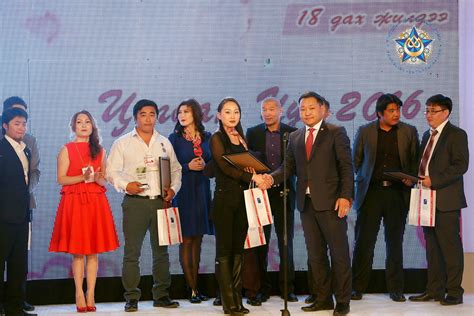 Хайрын шүлгийн “Цагаан Уул” наадамд Н Минжинсайхан түрүүллээ