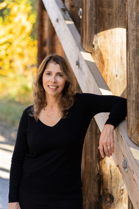 Dr Teresa De Freitas