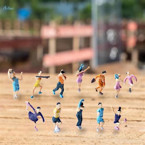 Miniature Sport Player Figurines Miniature Sports Doll Figure Tiny People Ornament Mini