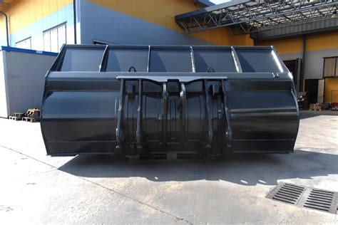 FRONT LOADER STANDARD BUCKET