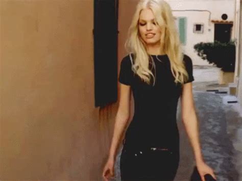 Seduzindo O Paquera  Flirt Walk Discover And Share S