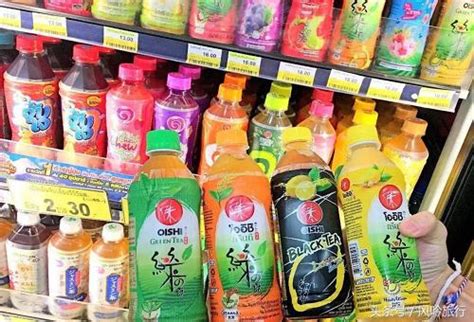 泰国饮料大全，原来这个饮料是拜神的！泰国7 11豆奶新浪新闻