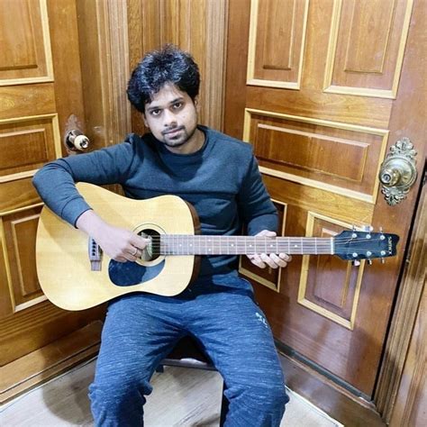 Rakeshwar Elango Medium