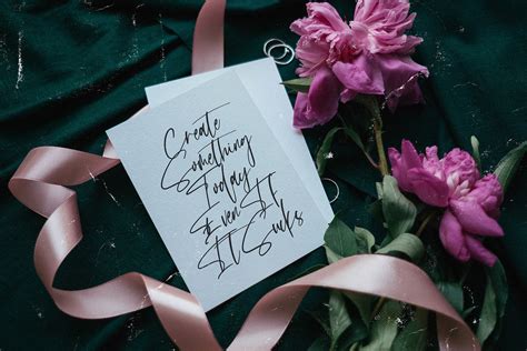 Hunthers Dwayne Handwritten Font A Script Font By Stringlabs Creative Market