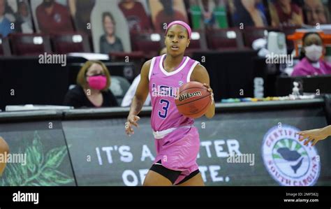 Lsu Guard Khayla Pointer Dribbles During The Second Half Of An Ncaa College Basketball Game