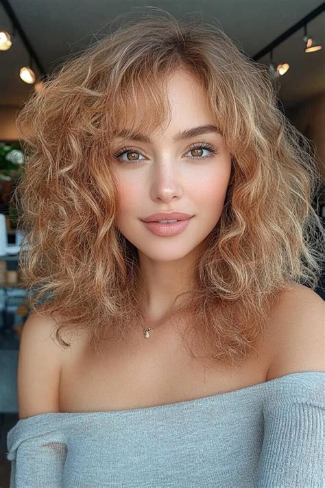 35 Volume Boosting Hairstyles For Thin Hair